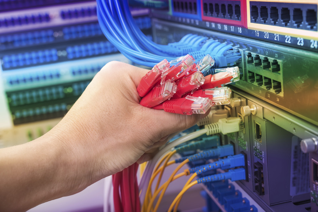 Equipment Deinstallation | Services | Rocycle LLC